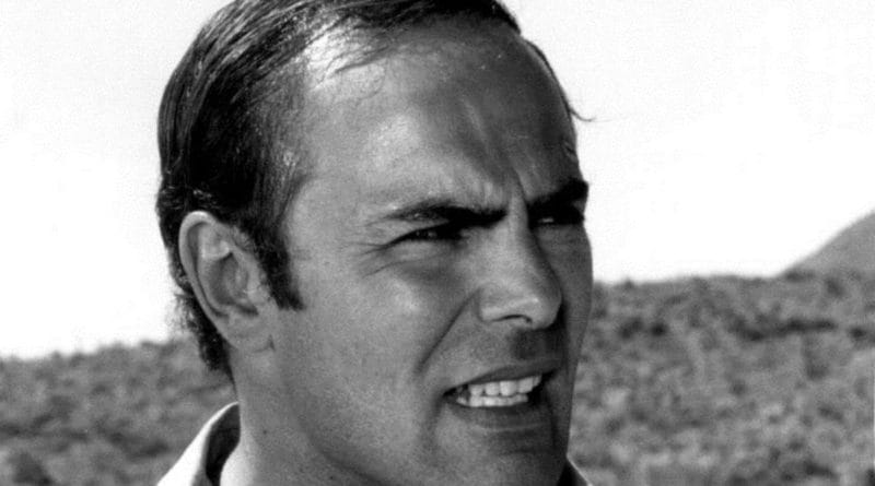 Addio John Saxon, attore di horror e western - Twikie.it - Il magazine ...